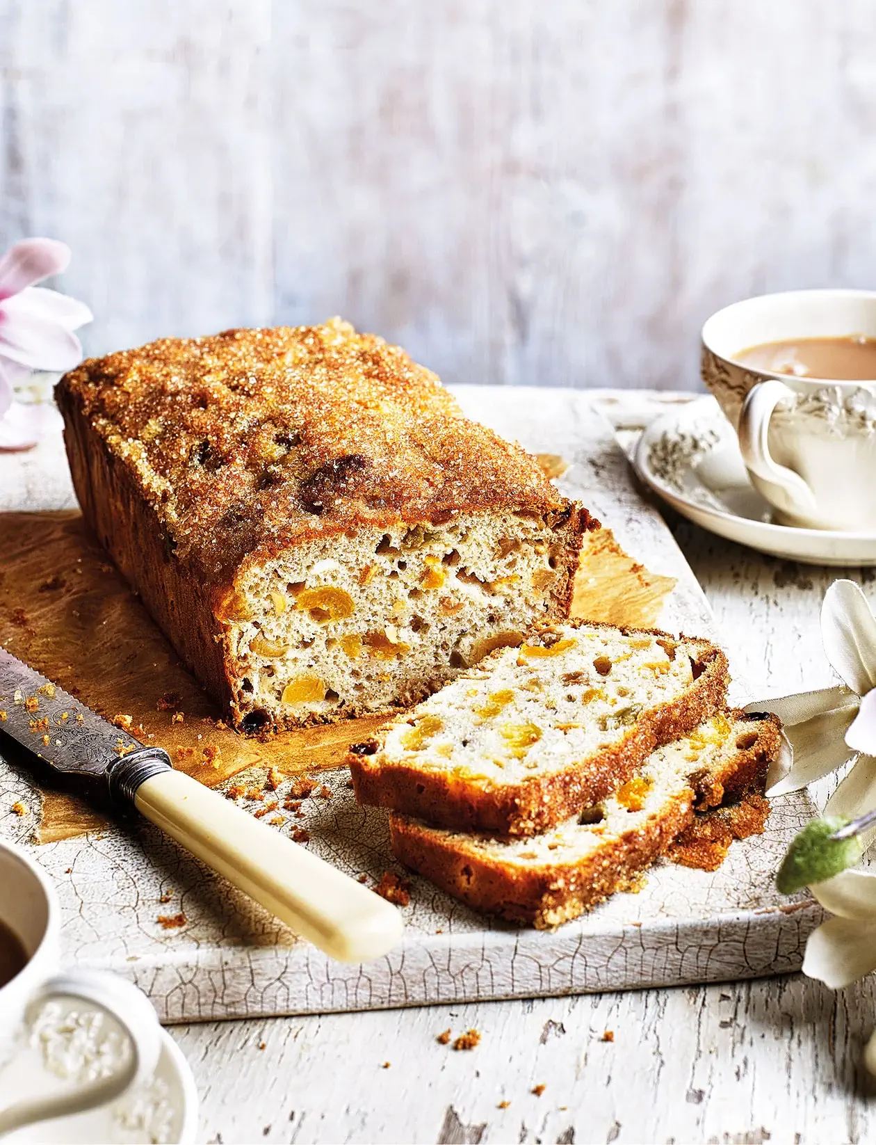 Tea Loaf Recipe: The Ultimate Guide To Britain’s Classic Fruity Bread ...
